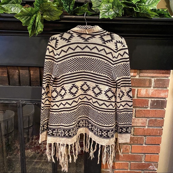 Anthropologie | Sweaters | Anthro Blu Pepper Aztec Fringe Cardigan Size ...